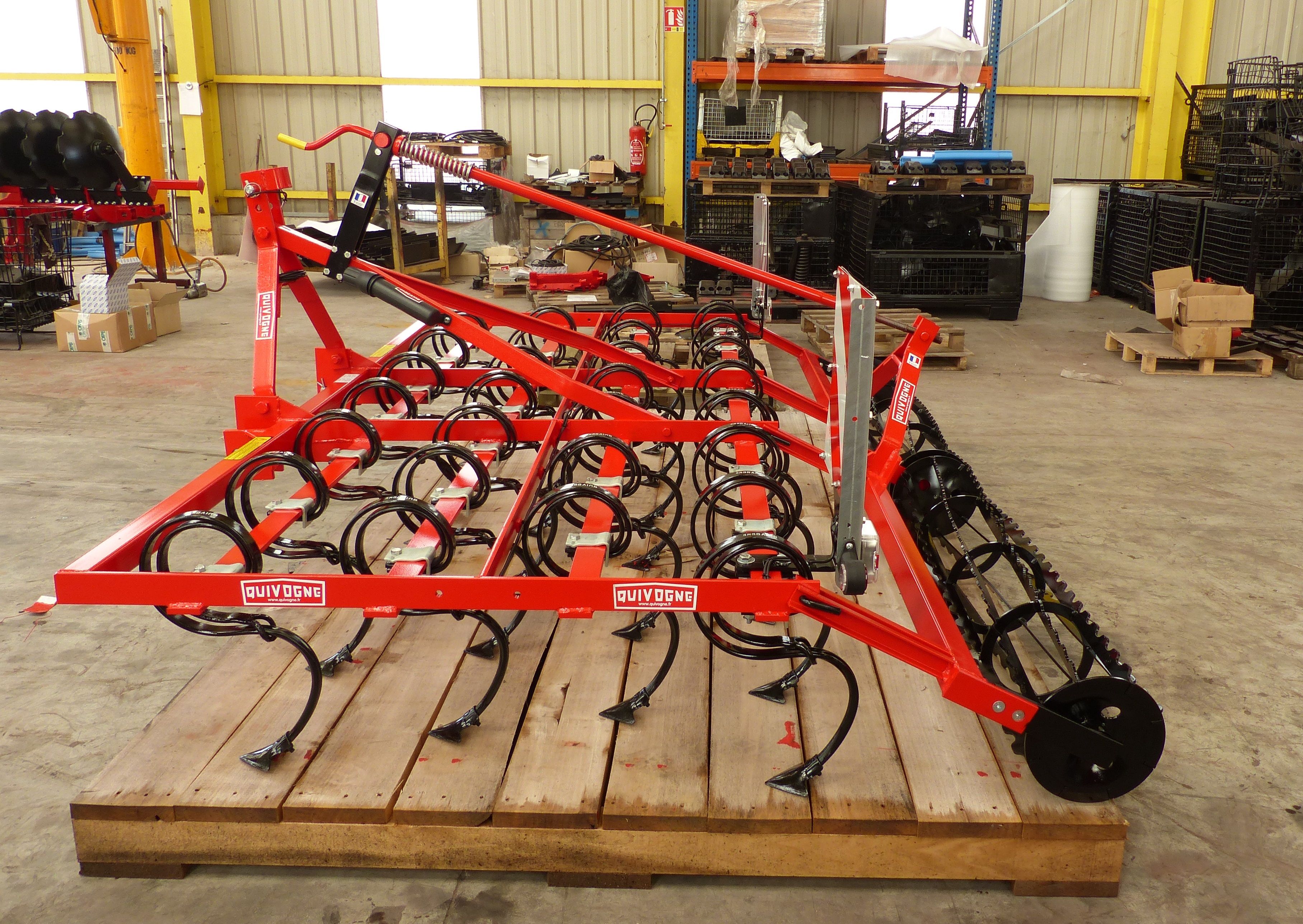 Vibroculteur série V 170 Quivogne